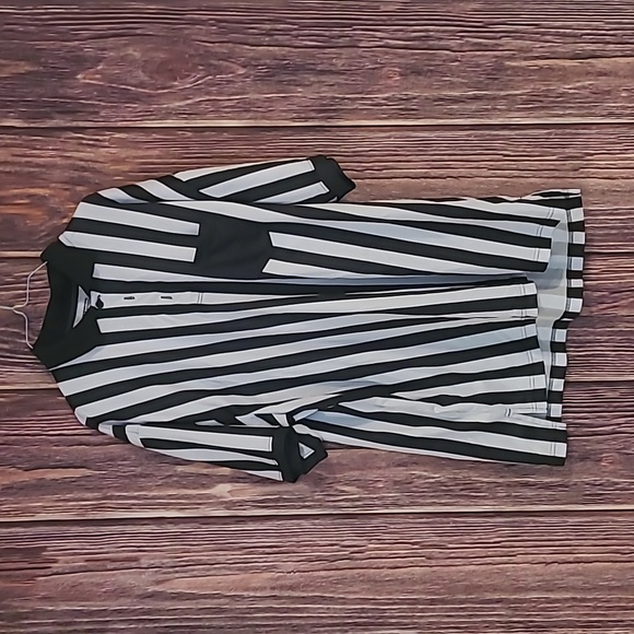 Foot Locker | Shirts | Foot Locker Employees Tee | Poshmark